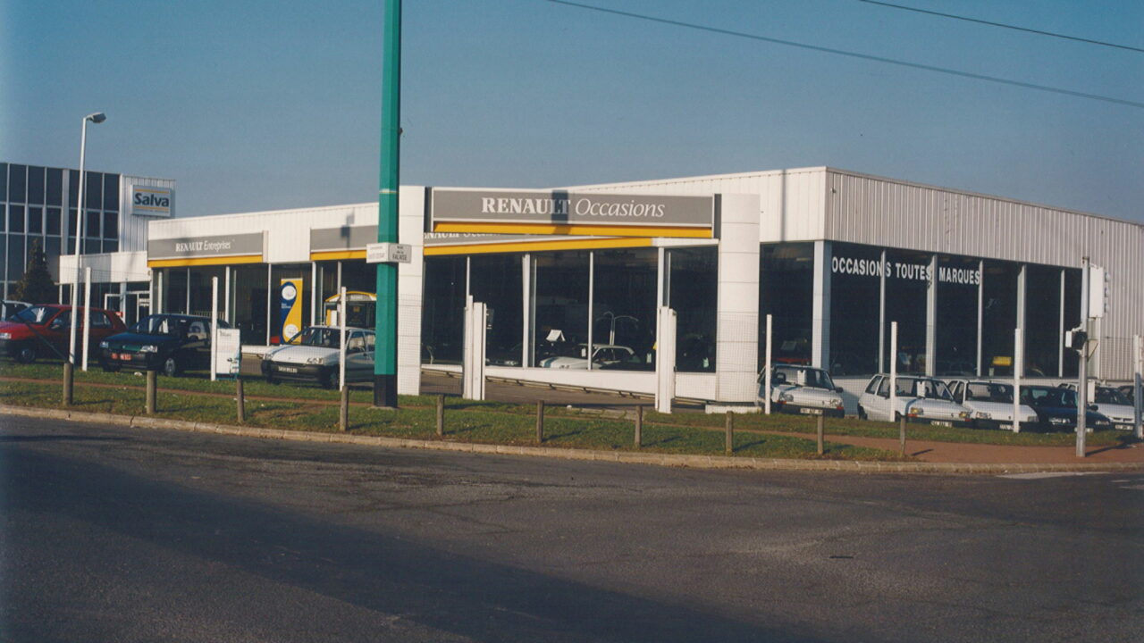1996 | Renault occasions - 50 ans Rousseau Automobile